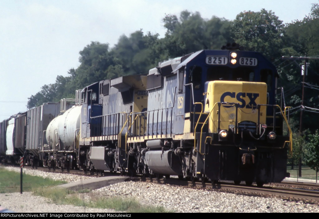 CSX 8251